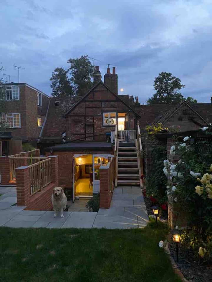 10 Best Airbnb Vacation Rentals In Wokingham, UK | Trip101