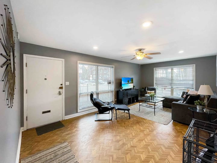 The Nancy’s Gorgeous , Spacious Urban Getaway - 