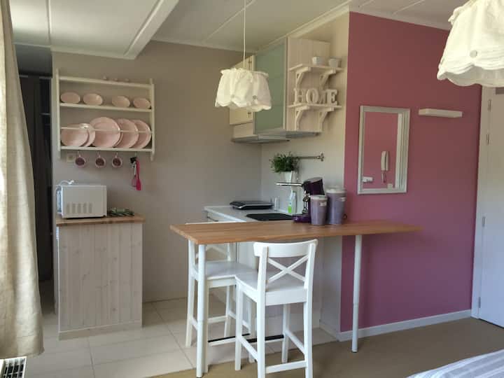 A Namur Même Avec Parking, Studio Romantique - Namur