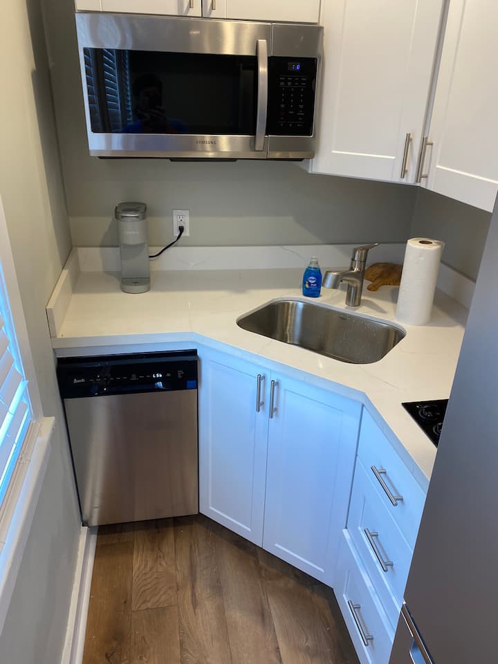 The 733 Unit 5 - Jackson, MS
