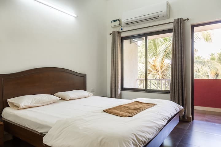 Parkwalfredogoa. Beach Side 1 Bedroom Apartment. - Goa