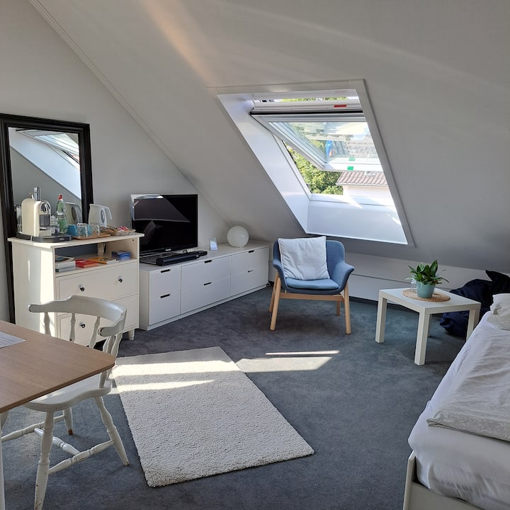 Ruhiges Und Modernes Dg-zimmer Mit Privatem Bad - Herne
