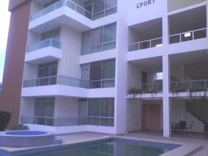 Relájate, Disfruta Y Deja Recuerdos En Lport - Atacames