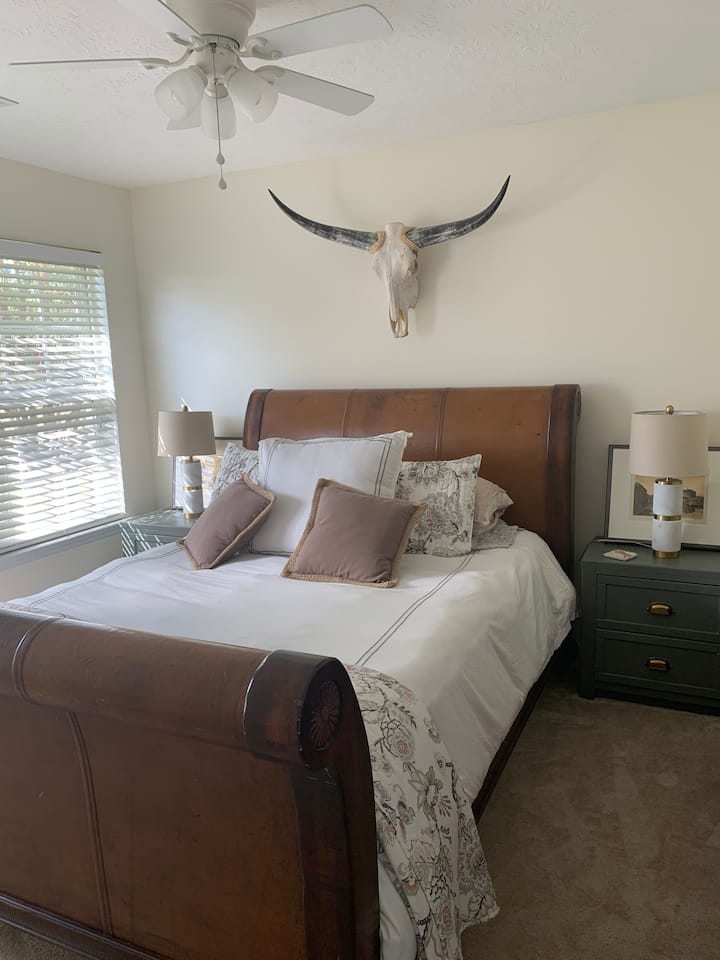 Equestrian With One Private Room Available - Aiken, SC