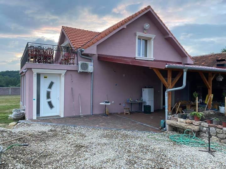 Location Maison Entiere - Lukovo