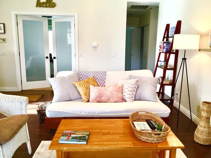 Villa Flora: Palm Springs 2 Bed With Pool & Golf - Cathedral City, CA