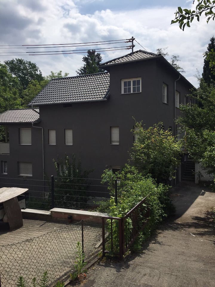 3-bedroom Apartment - 6 Beds - Ludwigsburg