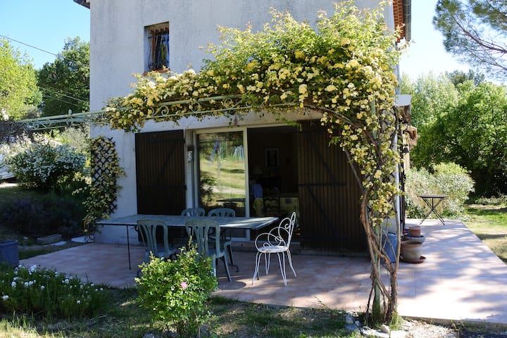 Face Au Ventoux, Gîte Pour 4 Personnes - Mont Ventoux