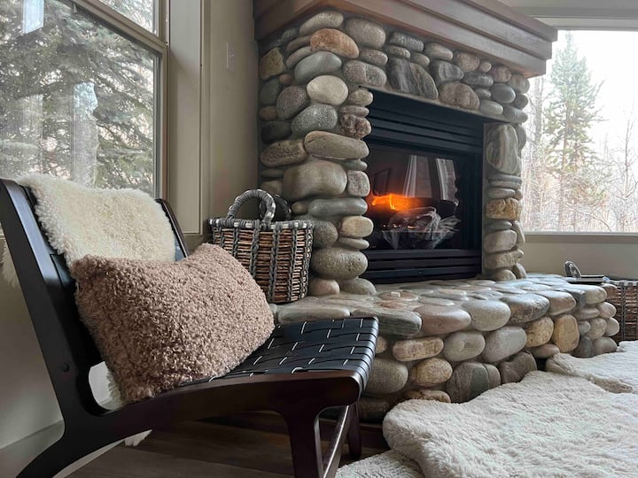 Modern Cabin In Town - Walk To Golf, Lake, Pool! - McCall, ID