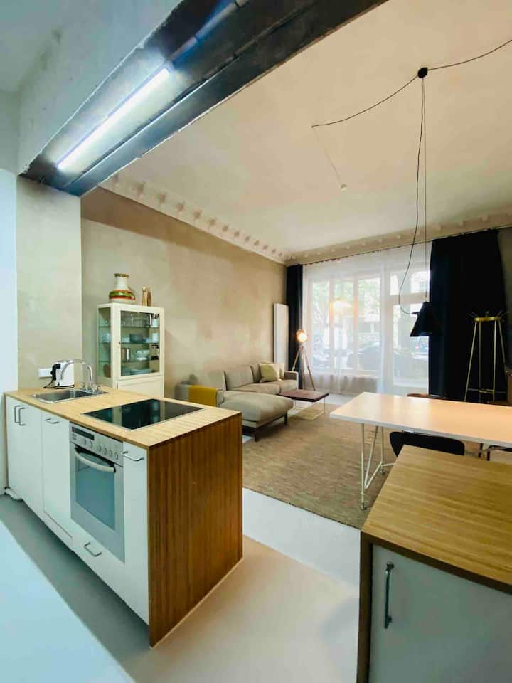 Beautiful Store Apartment In Kreuzberg - Berlin