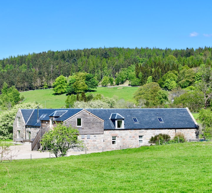 Mill Of Dess Lodge, Lower Dess Estate - Banchory