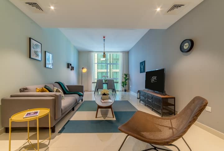 Spacious One Bedroom Near Metro And Downtown - Dubái