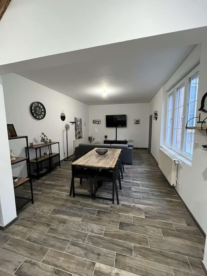 Maison Avec Cours Privative - ibis budget Roye