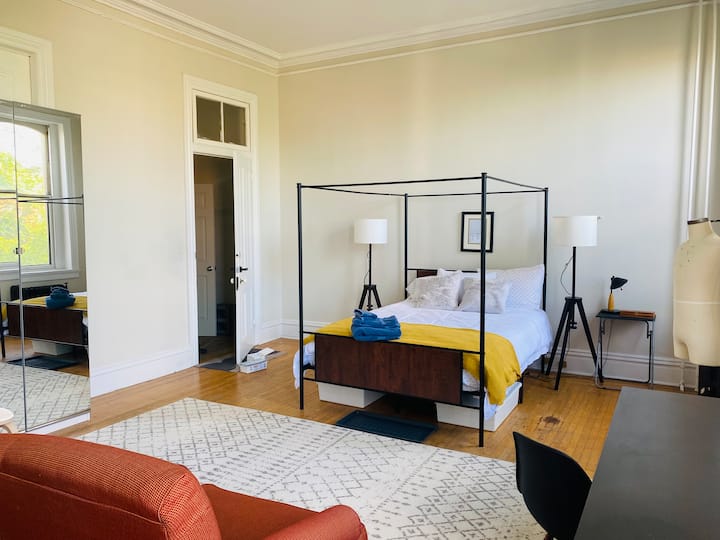 Entire 3bd Apt, Park & Fountain Views Near Mica - Baltimore, MD