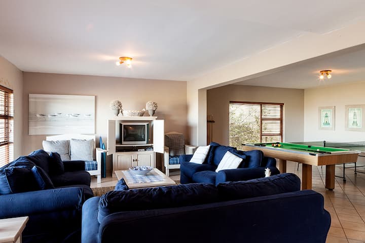 Family Home At Pringle - Pringle Bay