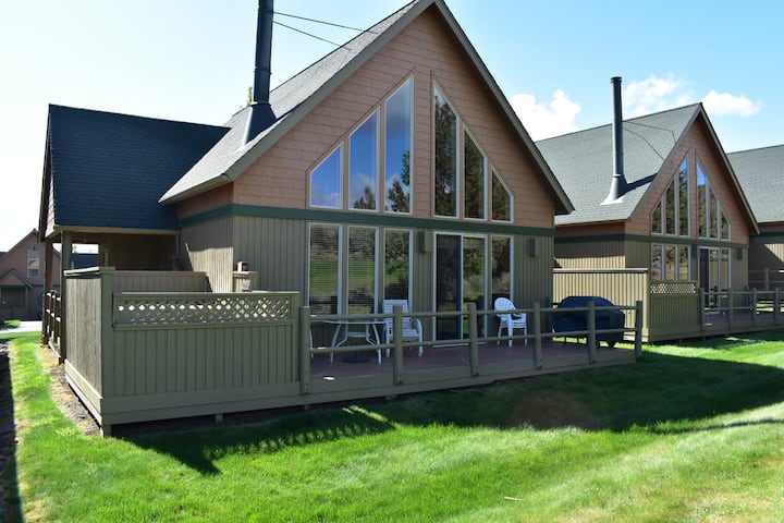 Eagle Crest Chalet With A View, 15th Hole Paradise - Eagle Crest, OR