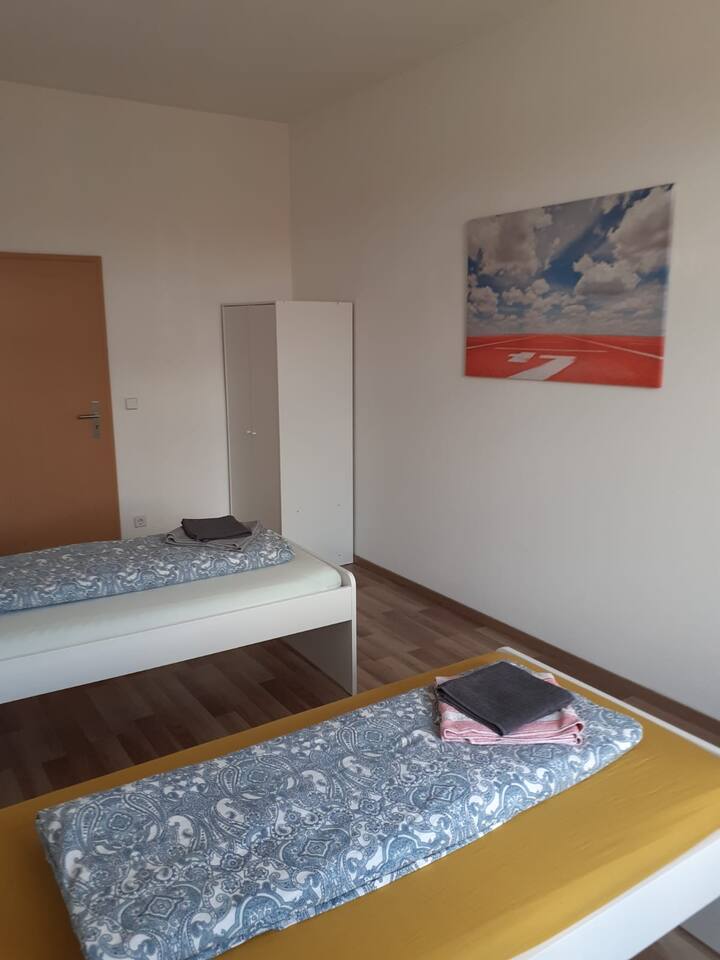 Delitzsch - Ruhige Whg Mit Balkon + Großer Küche - Delitzsch