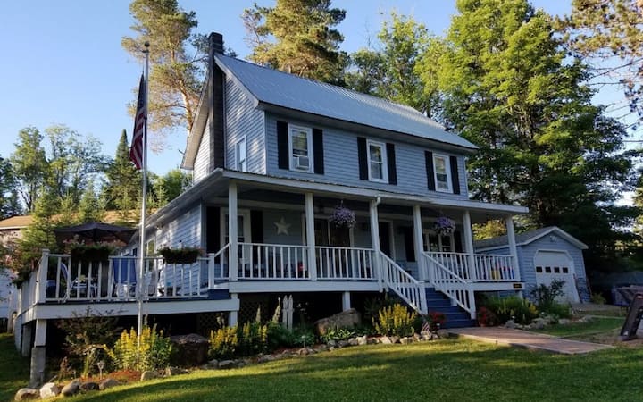 Country Home W/character Of The Adirondacks - Lake Placid, NY