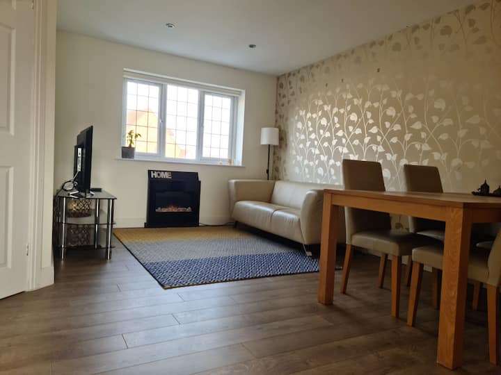 Lakeside 1 Bedroom Apartment - Doncaster