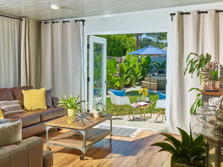 Tropical Bright Modern House Near Disney/la - Buena Park, CA