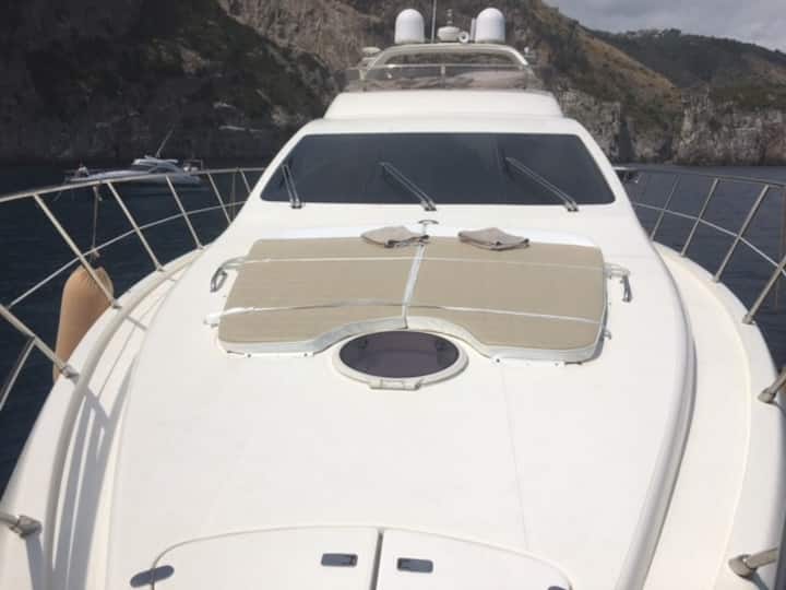 The Best Holiday Of Your Life:azimut Yacht For You - Capri (island)
