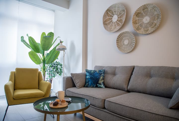 Central Apartment 3 Bedrooms Refurbished - Málaga María Zambrano