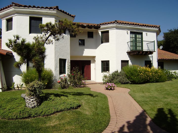 Mediterranean Estate In Exclusive Hope Ranch - Santa Barbara, CA
