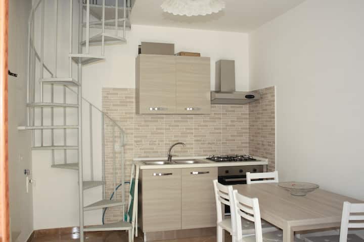 Tranquillo Appartamento Immerso Nel Verde - Pozzuoli