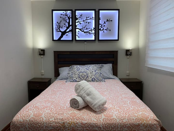 2 Double Beds | 2br | Easy Access | Wifi - Cajamarca