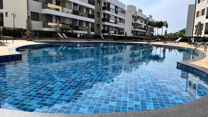 Cond Clube Piscina Aquecida - 1 Gb - 100m Da Praia - Florianópolis