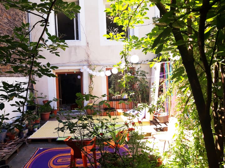 Duplex  Atypique Avec  Jardin En Centre Ville . - Saint-Étienne