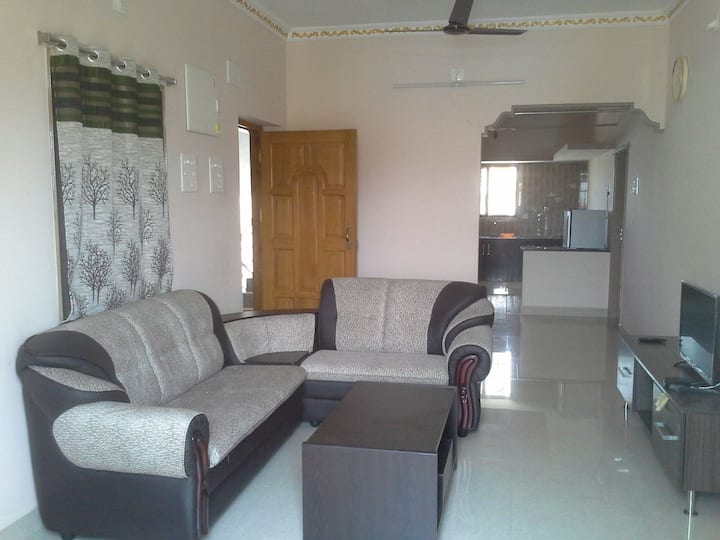 Narayanadri Ac Homestay Tirupathi - Tirupati