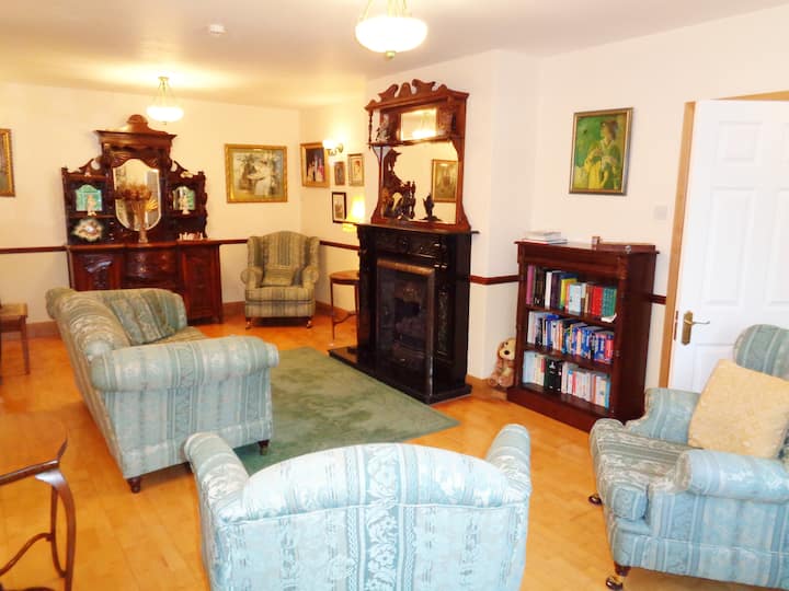 Redwood  B&b. Killarney Triple Room - 킬라니