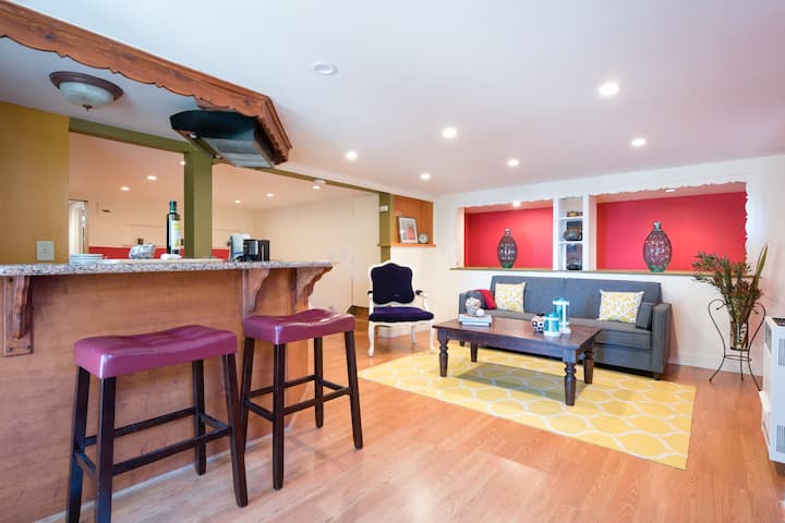 Cozy Craftsman Studio Guest House - Oakland, CA