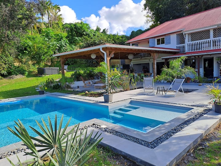 Magnifique Villa Piscine Et Jacuzzi, Zest Caraibes - Guadeloupe