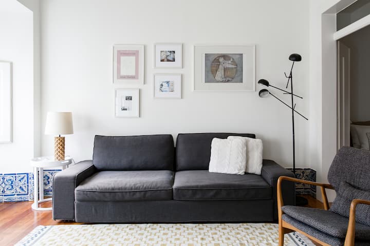 Sta Catarina - Lisbon Details B - Lisszabon