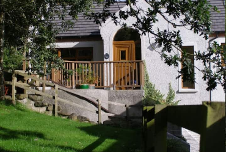 Maddybenny Rose Cottage - Castlerock