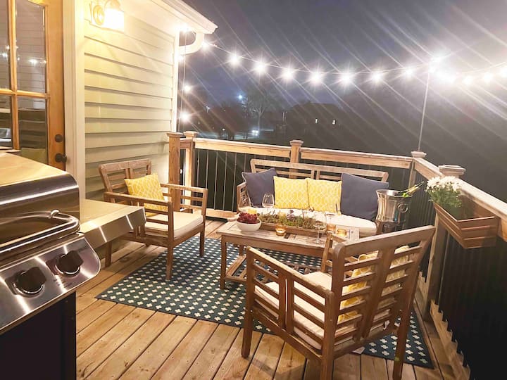 Phunky Pheasant - Whole House - Detroit, MI