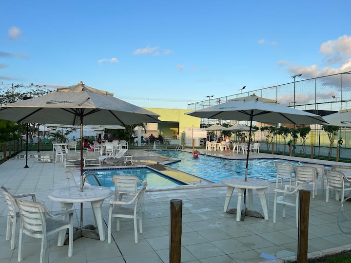 Casa Agradável Com Piscina, Churrasqueira E Lazer! - Feira de Santana