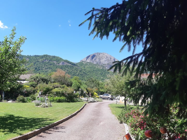 Séjour Calme Et Nature  Gîte La Treille - Tarascon-sur-Ariège