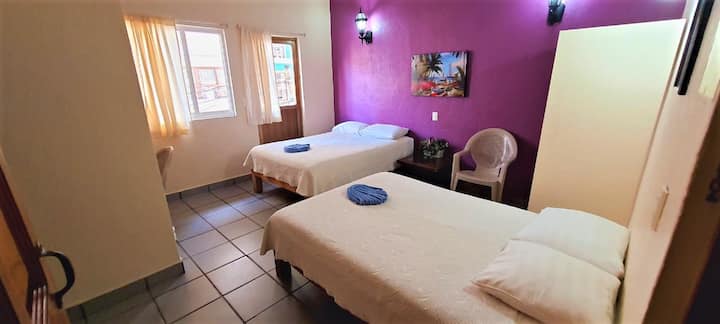 Room #5 Balcon, Zona Romantica, Playa Los Muertos - Puerto Vallarta