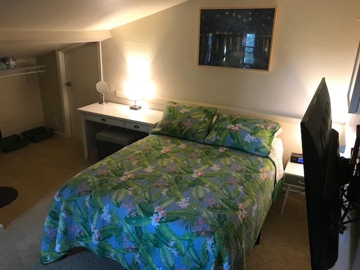 Travel Nurses Favorite - San Carlos, CA