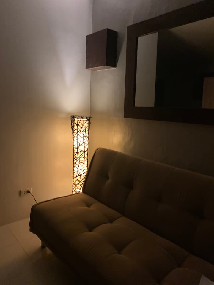 Studio Unit Near Daanghari Road And Alabang - Imus