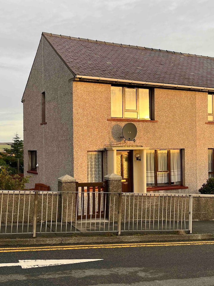 Fully Furnished End-terraced Property. - Lerwick