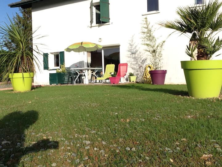 Appart T2 Avec Jardin Et Terrasse - Ustaritz