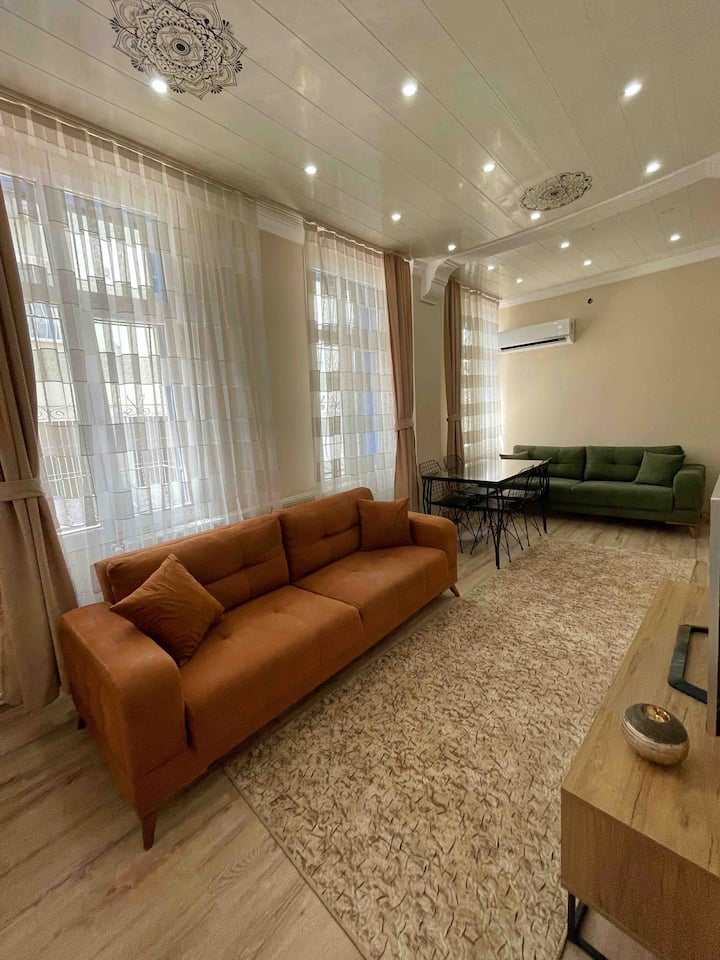 İZmir Merkezde Tarihi Rum Evi - Esmirna