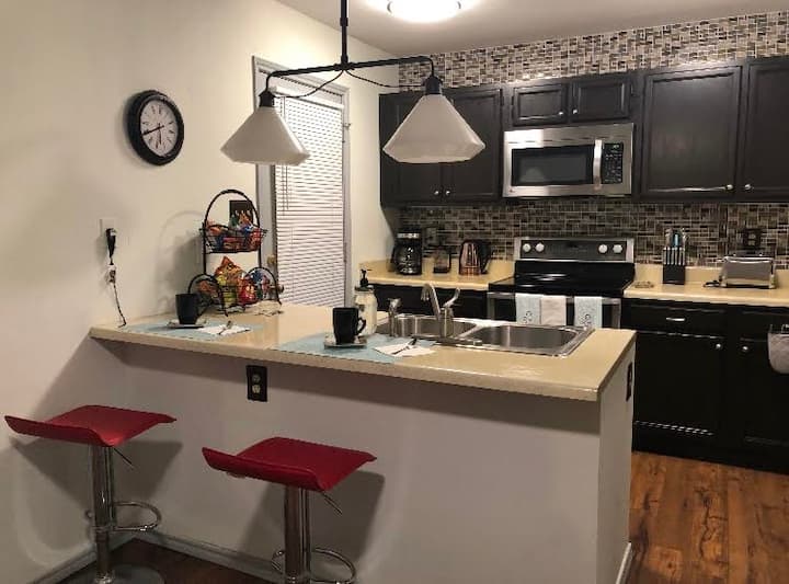 3/2 Condo In Medical Center 10 Mins From Downtown - San Antonio, TX