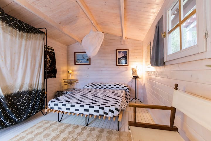 Nice And Cute Wooden Cottage - Portoscuso
