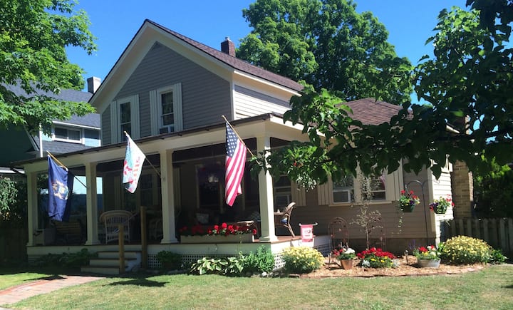 Haugen's Haven - Fantastic 5 Bedroom Family Home - Frankfort, MI