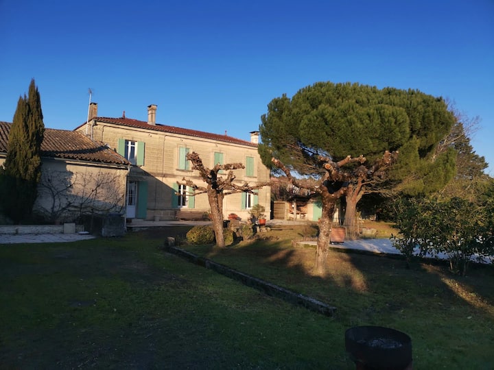 Chambres D'hôte Dans Une Maison Girondine Typique - Gironde